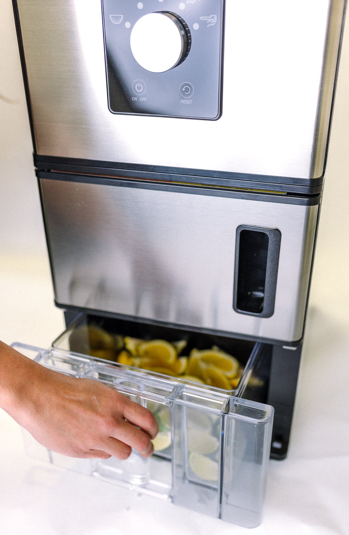 Supracut Systems - Industrial Restaurant Automated Citrus Wedger with ...